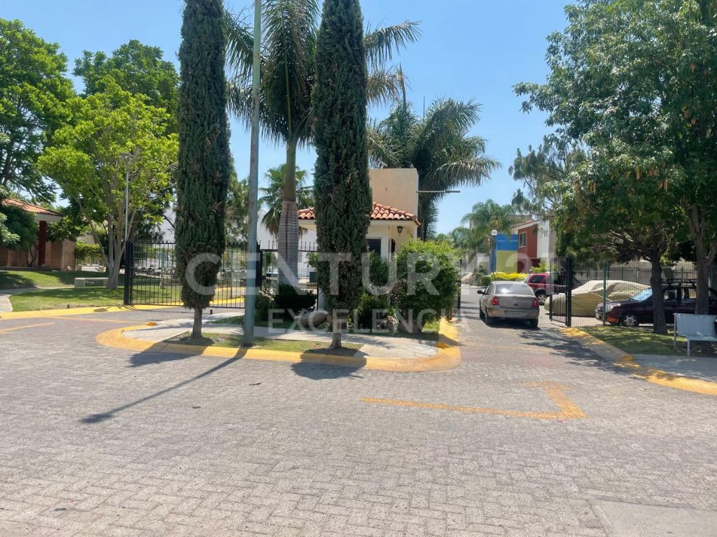 Casa en renta en Terraza,Fraccionamiento,Lago,Real,Av.,Lago,Real,45200 ...