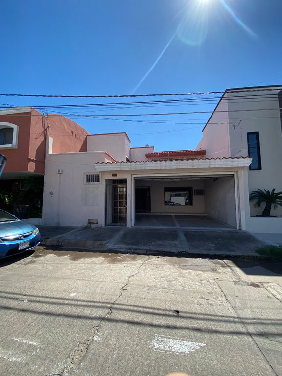 EN VENTA CASA COLONIA CHAPULTEPEC